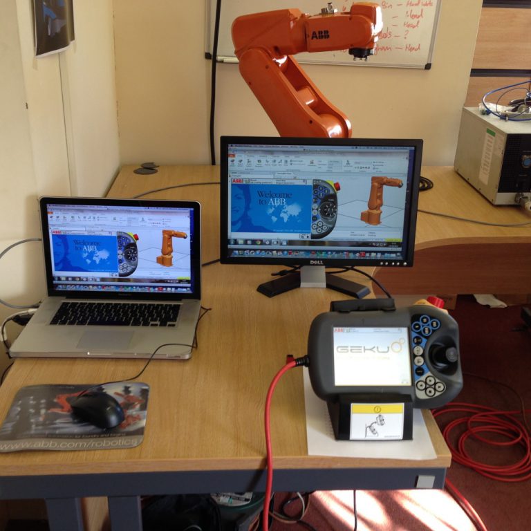 Robot Programming - Geku | Industrial Robotics & Automation Systems